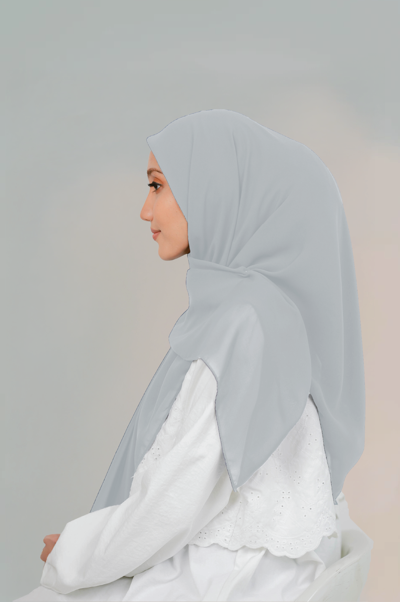 MALEEQA HIJAB GREY – Munawwareen